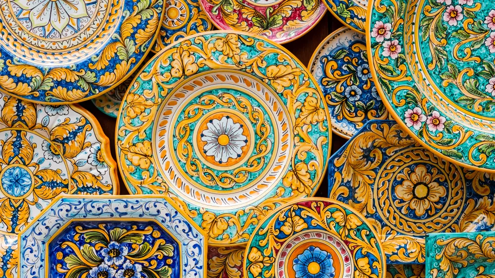 Best Souvenirs from Italy: What to Buy & Bring Home