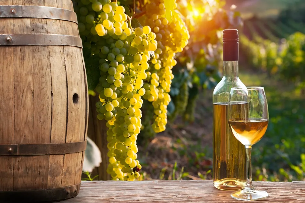 Best Souvenirs from Italy: What to Buy & Bring Home