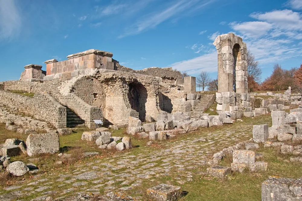 Ancient Roman Roads in Italy: Where to Walk the Via Appia and More